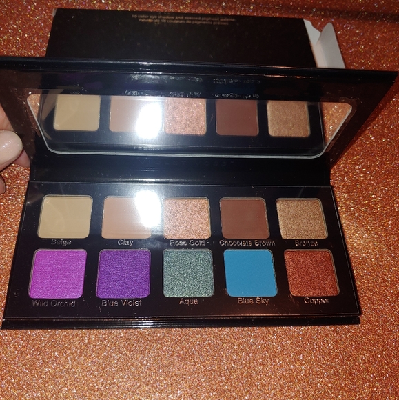 Violet Voss | Makeup | Essentials 2 Eyeshadow Palette Violet Voss | Poshmark